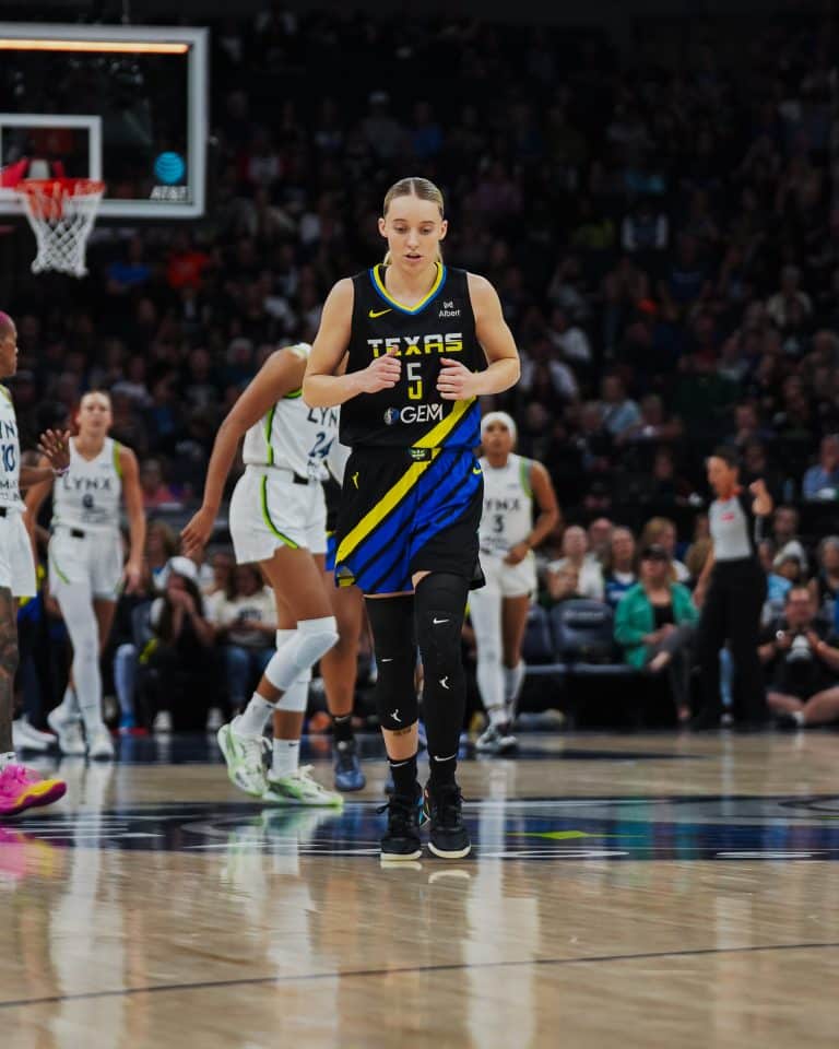 Paige Bueckers Makes History with Third Straight Rookie of the Month ...